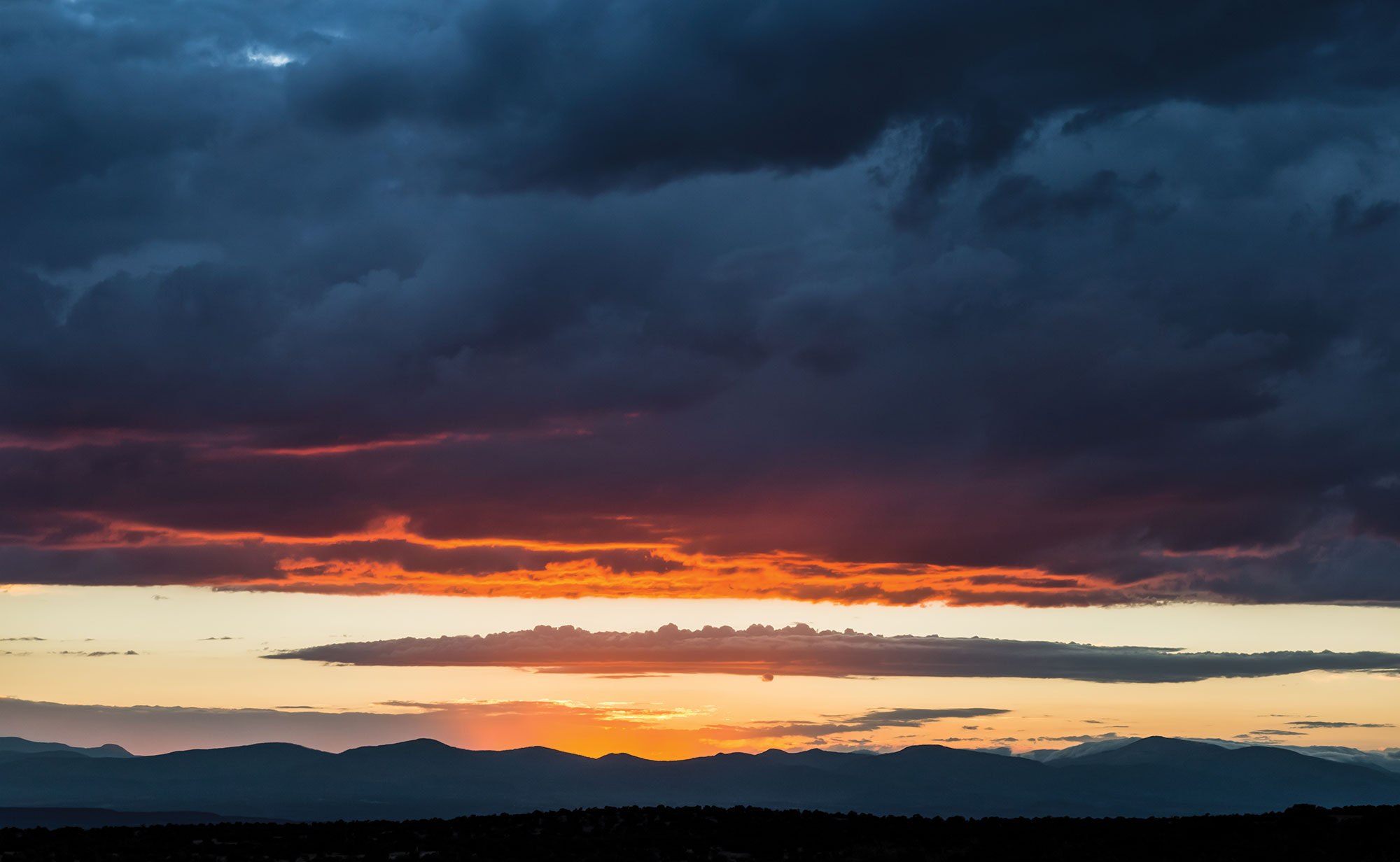 Your Gateway to the City Different - Webster Santa Fe